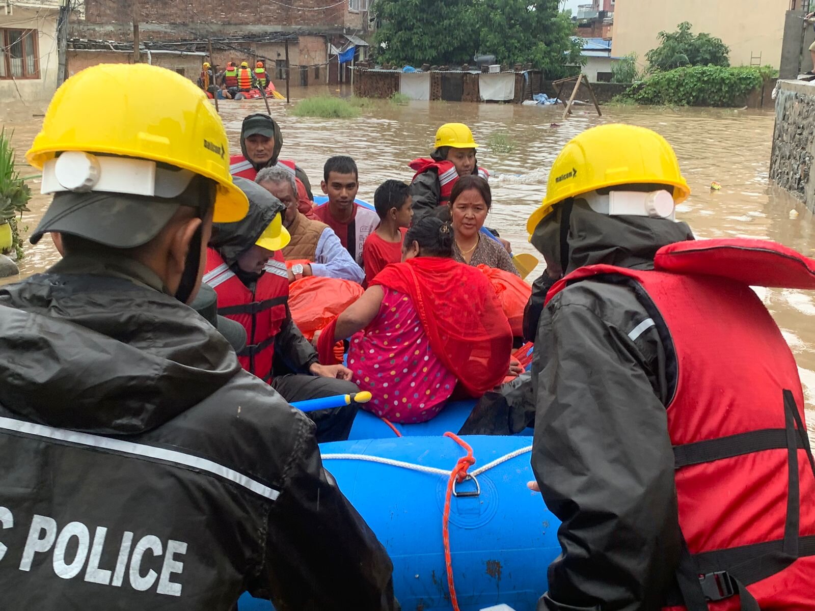 Kathmandu Metro springs into action in rescue efforts (in pictures ...